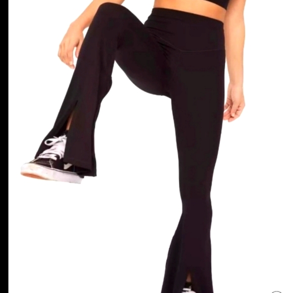 American Eagle Flared Leggings